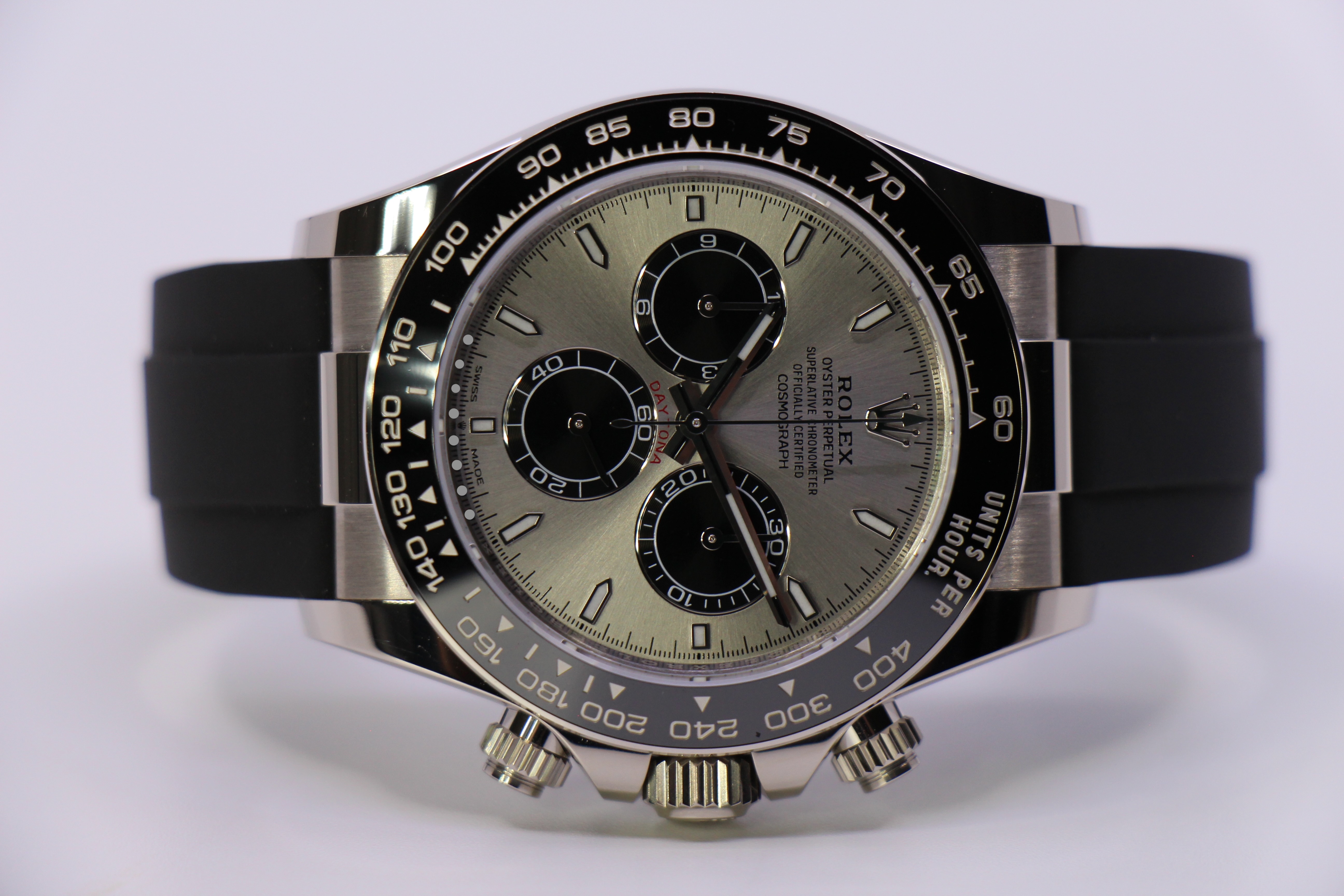 ROLEX COSMOGRAPH DAYTONA 126519LN - NEW 11/2025 - WeWatches